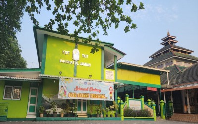 Home | Yayasan Raudhatul Jannah Cilegon